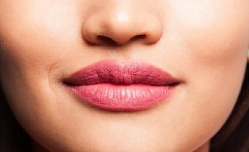 احصلي على شفاه وردية بهذه الخلطات - وكالة سند للأنباء